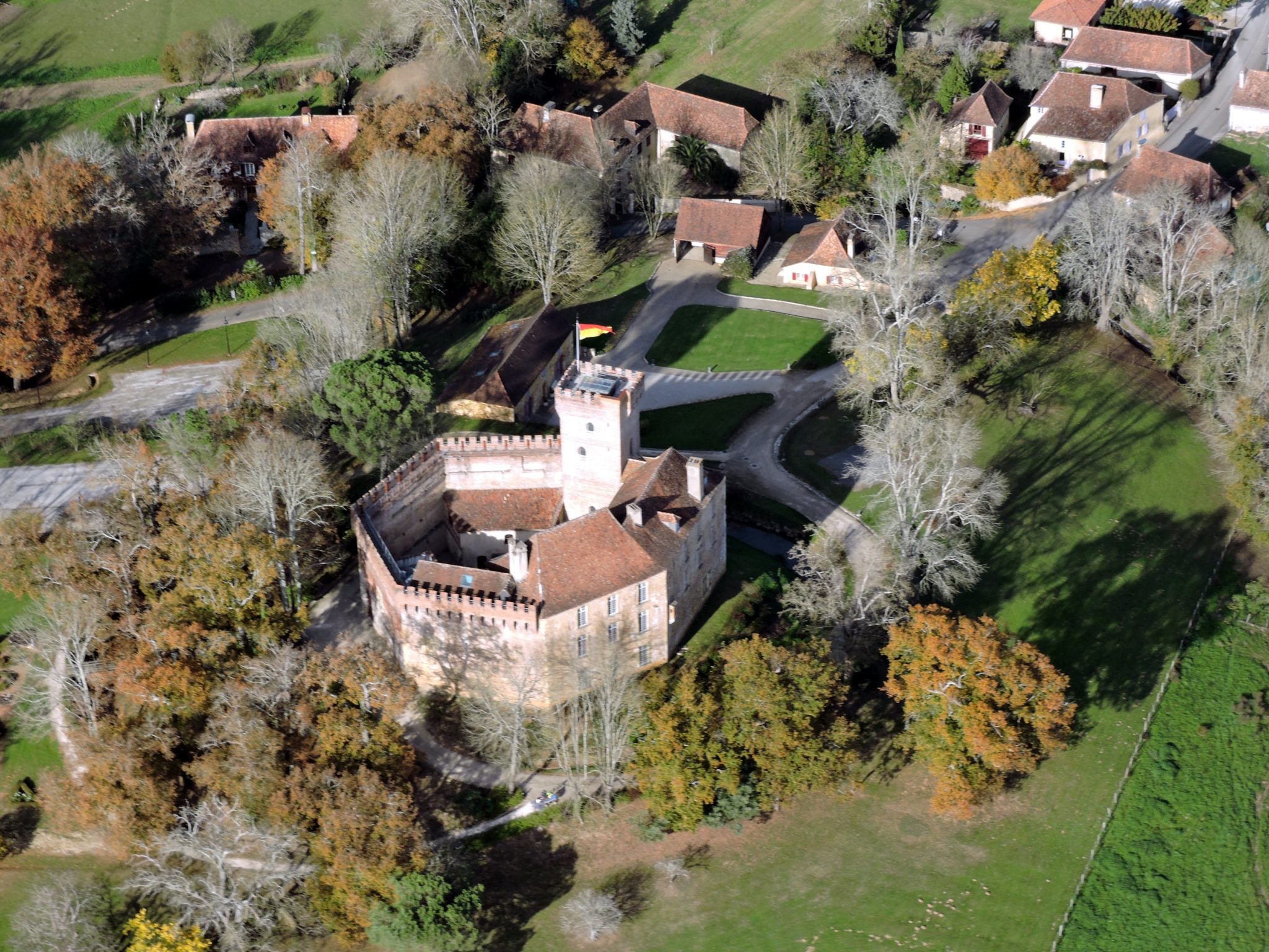 Morlanne – À la découverte du village médiéval | Arthez mon village ...